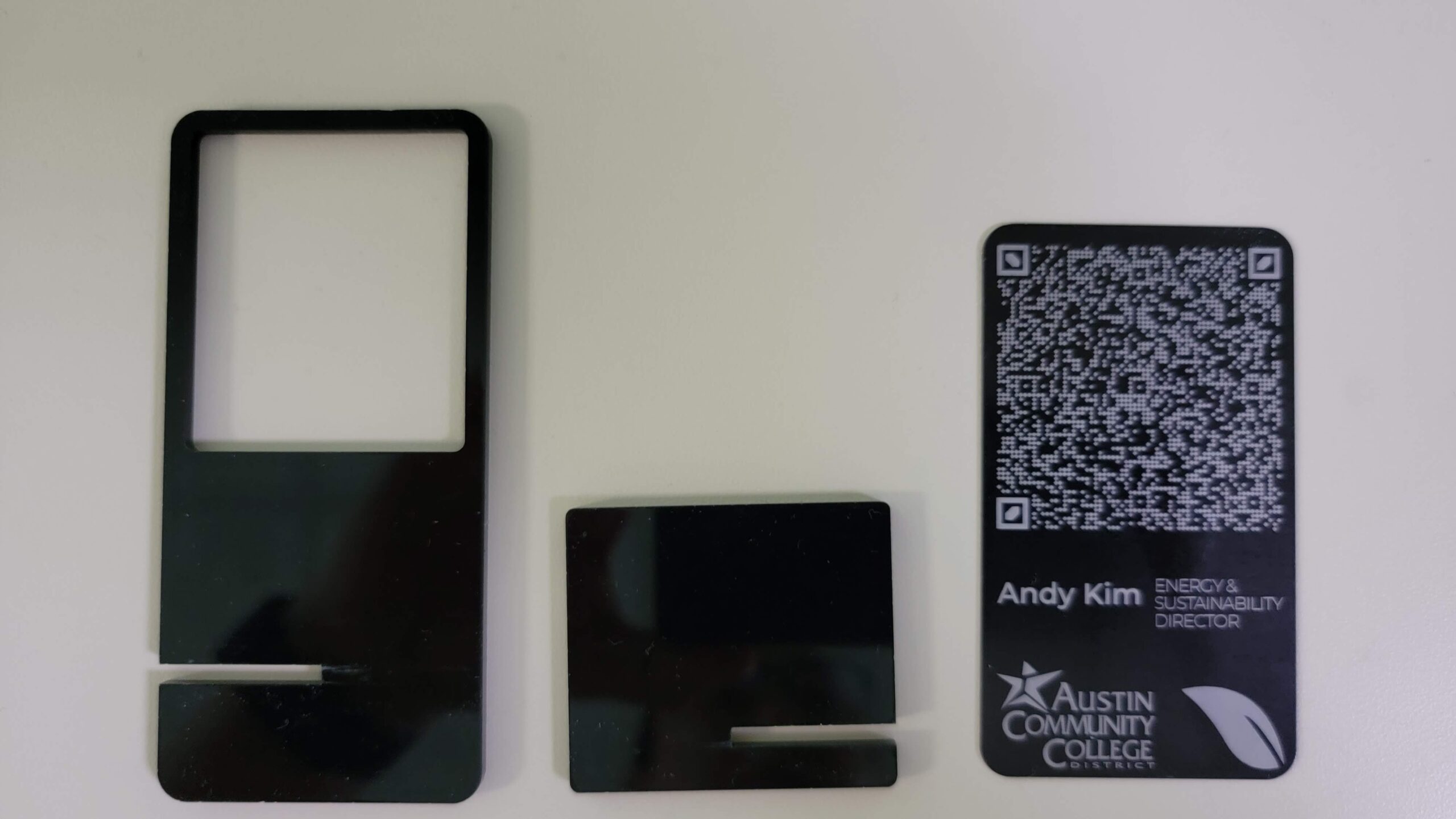 Order a reusable business card today | ACC Facstaff Infohub