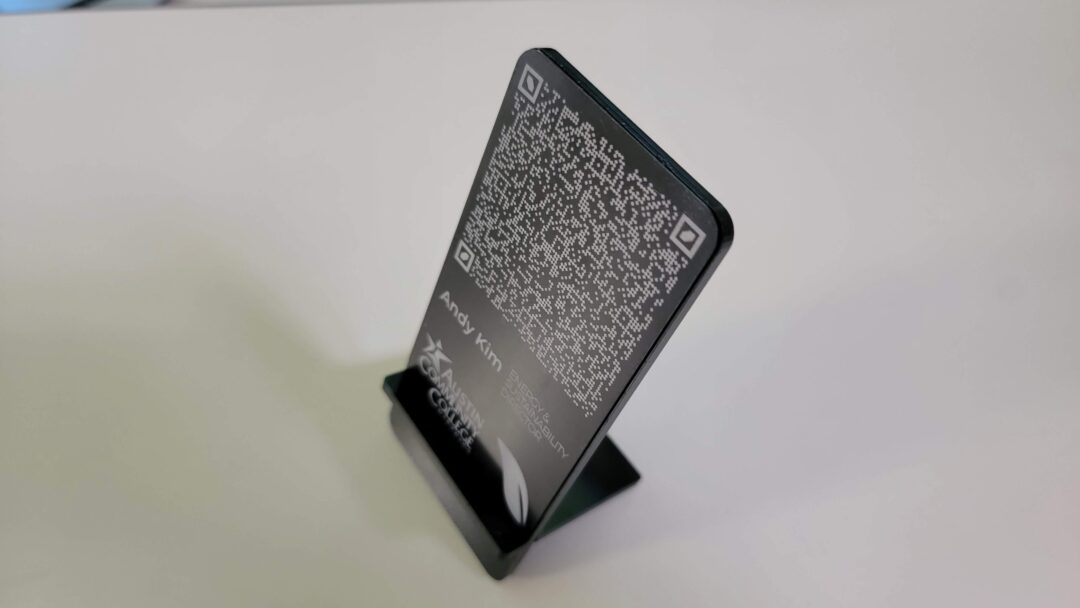 Order a reusable business card today | ACC Facstaff Infohub